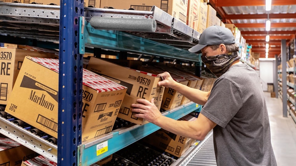 The Role of Carton Flow in Inventory Management