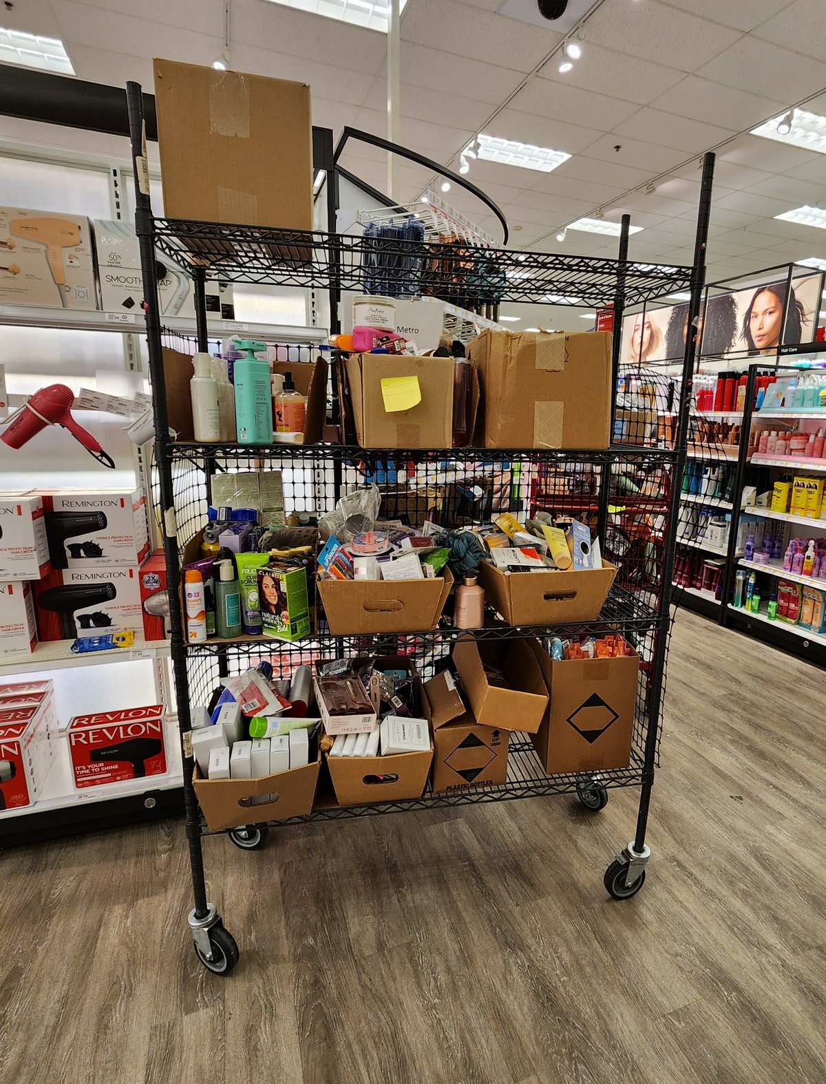 Picking Carts: One Simple Solution to Improve Omnichannel Fulfillment ...