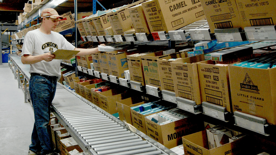 Cutting Travel Time in Warehouses: How UNEX Solutions Boost Efficiency